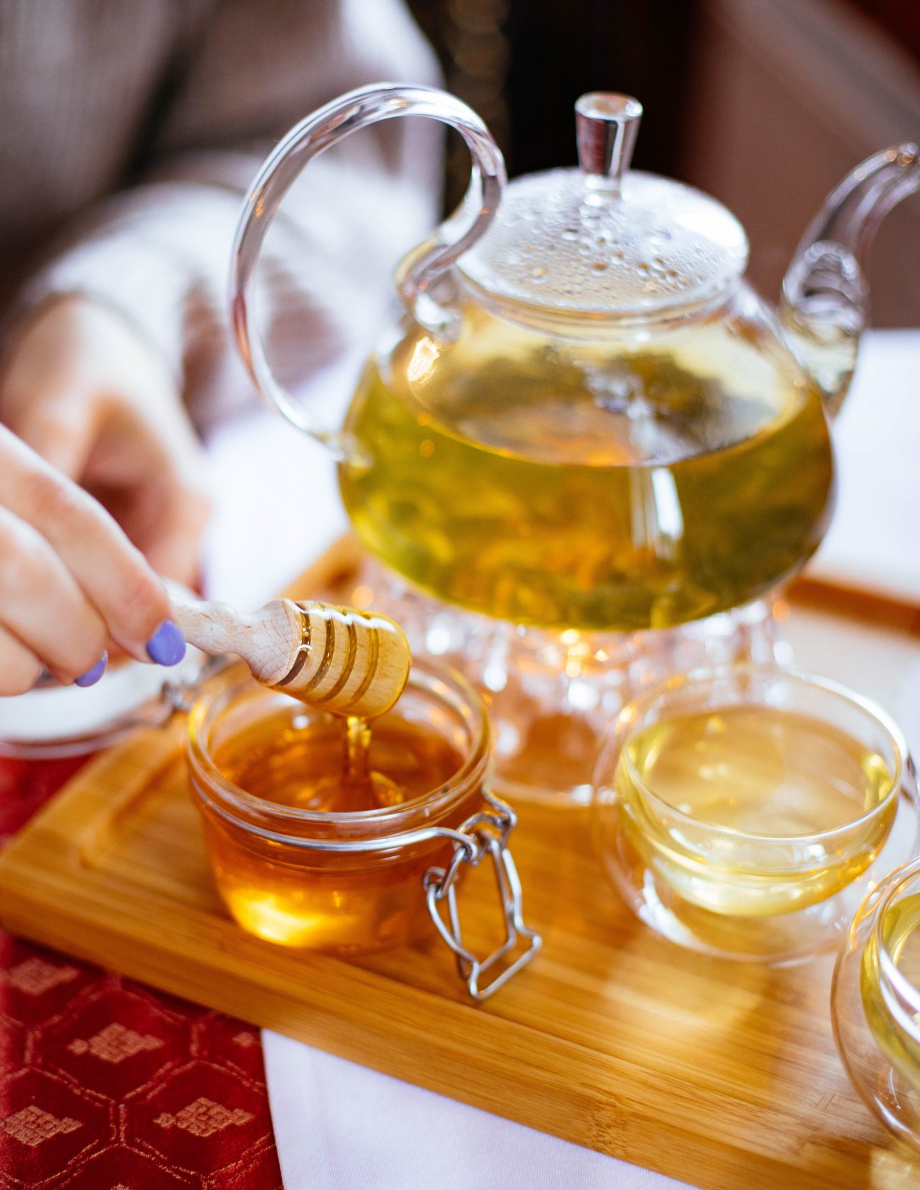 How to get rid of bitter taste in tea (6 Ways) - Lily Health